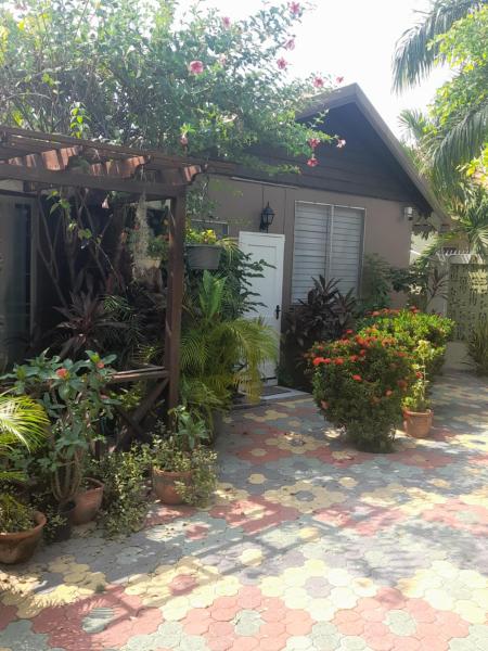 11 Glenhope Avenue - Jamaica