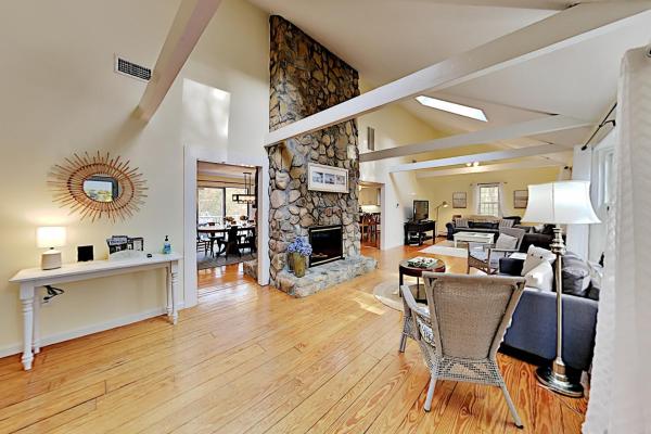 Lighthouse Lodge - Eastham, MA