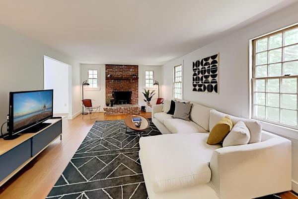 Wellfleet Harbor Hideaway - Wellfleet, MA