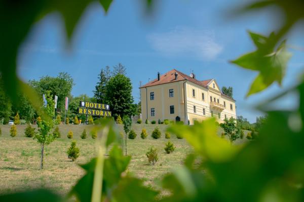 Hotel & Restoran Dvorac Gjalski - Zabok