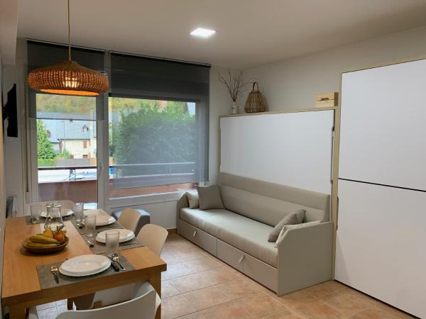 Apartament Reformat I Acollidor A Vielha, Ben Ubicat - Vielha