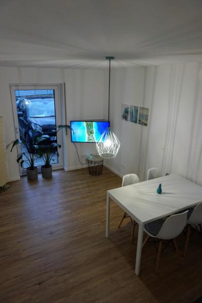 Neue 2-zimmerwohnung In Hochdorf - Esslingen