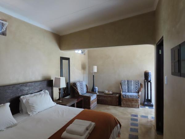 Sunset Lodge & Safaris - Acornhoek
