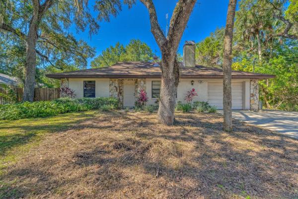 Canalfront Homosassa Escape With Private Dock! - Homosassa, FL
