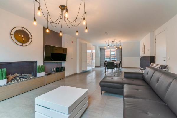 Penthouse Duplex Apartment Statler - Brujas