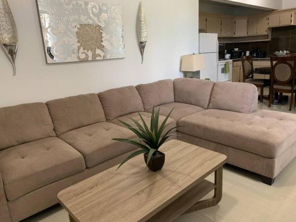 Joe's Place- Private 3 Bedroom Apartment - 關島
