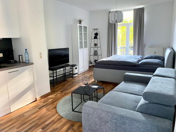 Zentrale Ferienwohnung Mit Balkon In Aachen - Aachen