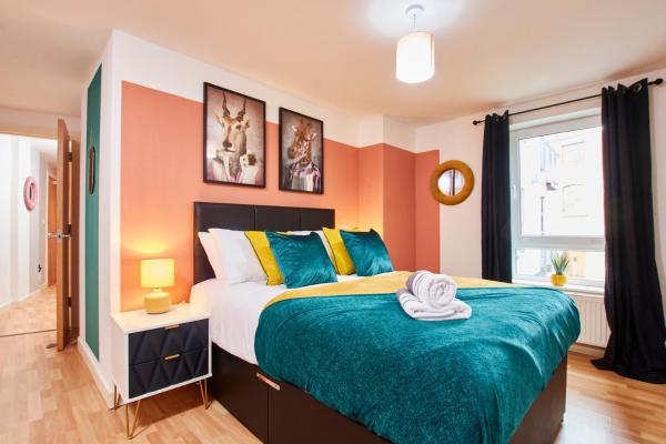 The Sleek Nottingham Gem With Balcony - Sleeps 6 - Nottingham
