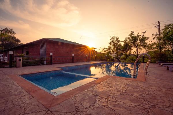 La Serene Resort And Spa - Mahabaleshwar