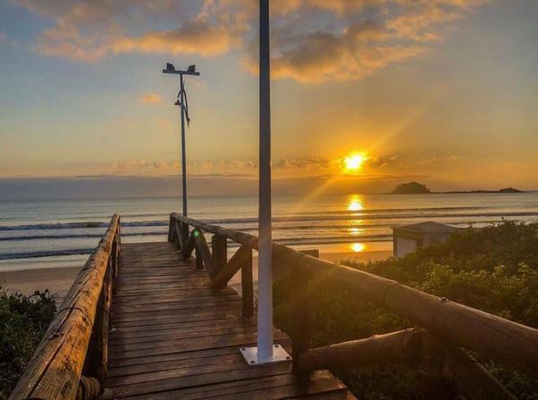 Praia De Palmas - Praiadepalmasachar - Governador Celso Ramos