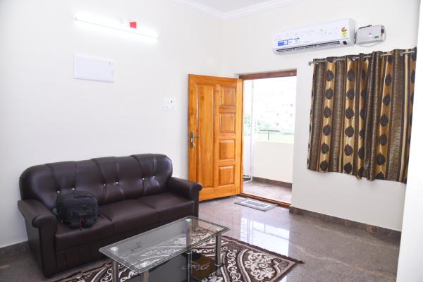 Four Seasons Home Stay - Tirupati