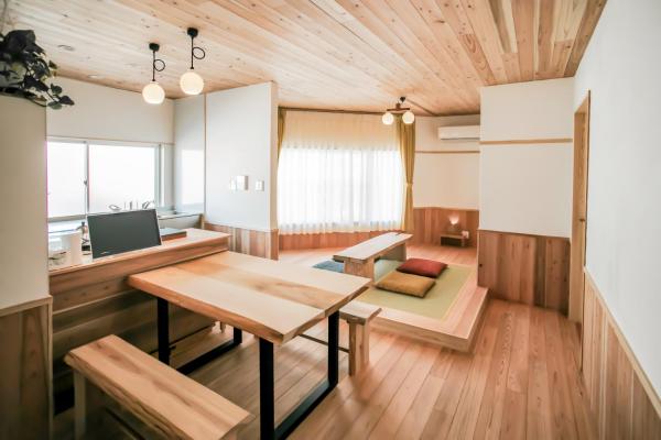 杜ノ夢 民泊 家族で楽しむ贅沢なひととき 木の香り漂う心地よい空間で自然を身近に感じる快適ステイ - Ueno