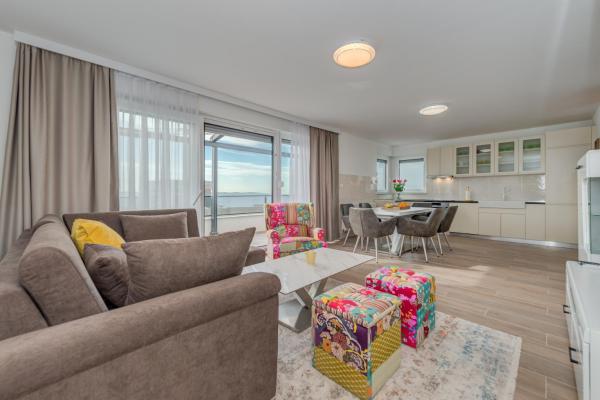 Lct Esperanza Lounge Apartment - Podstrana