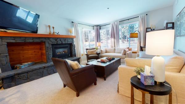 Silver Bear #21 Condo - June Lake, CA