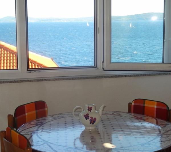 Apartment In Okrug Gornji With Sea View, Terrace, Air Conditioning, Wifi 5046-1 - Maslinica