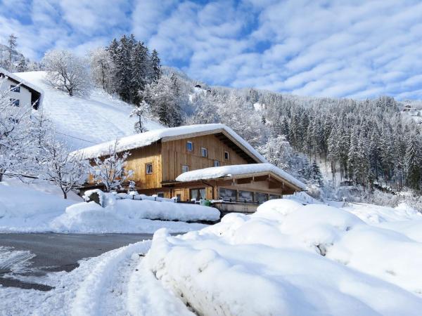 Beautiful Private Villa For 20 Guests With Wifi, Tv, Terrace And Parking - Zell am Ziller
