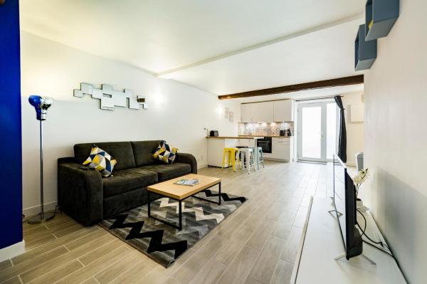 Le Charmant - Grand Studio Au Coeur Du Village - Saint-Jean-de-Védas