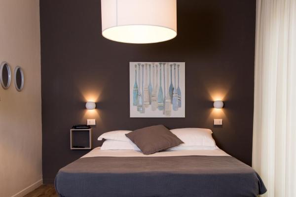 Holiday Thea & Residence - Pesaro