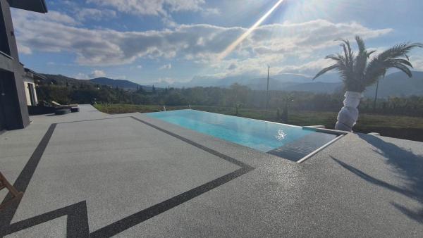 Studio Indépendant Vue Magnifique Et Au Calme - Crest