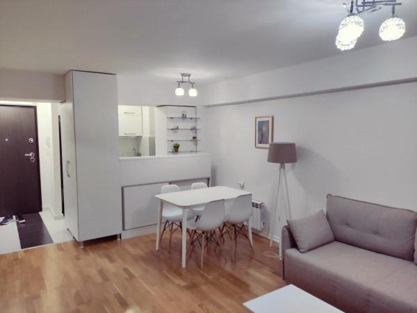 Feels Like Home 3 - Skopje