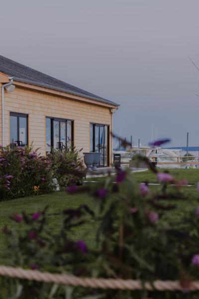 The Shoals Suites & Slips - Southold, NY