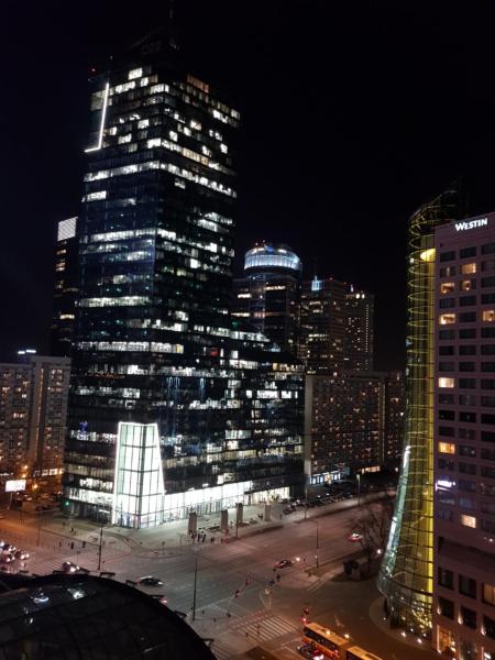 Coser Apartamenty Grzybowska - Varsovie