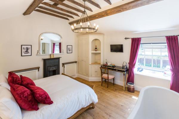 The Dog & Gun Inn - Amesbury