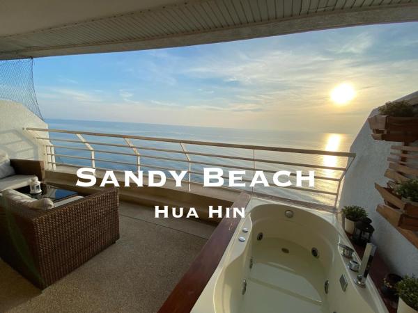 Sandy Beach Condo 17d - Cha-am