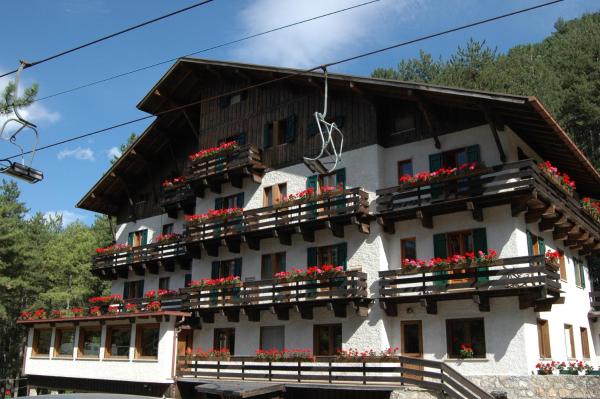 Hotel Garnì Mille Pini - Pescasseroli