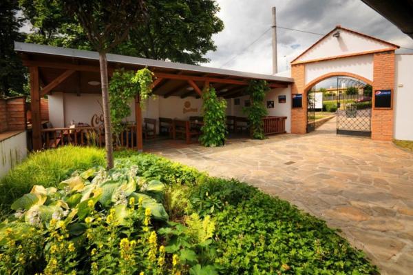 Hotel Restaurant Na Statku - Czechia