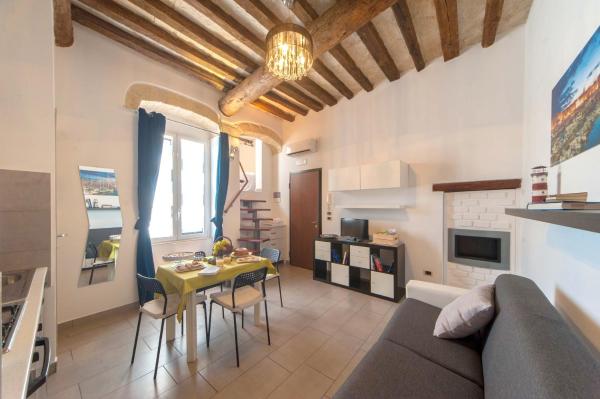 Charming Apartment In Trani With City View And Parking. - Trani