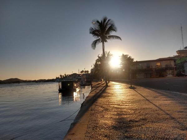 Apartamento Aconchegante No Centro De Cabo Frio - Cabo Frio