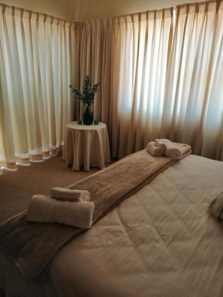 Villa Monique Self Catering Apartment - Sedgefield