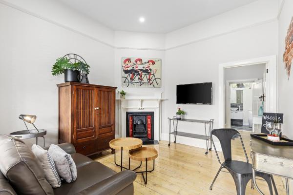 Boutique Heritage Studios On Ryrie Geelong Cbd Opposite Hospital - Eastern Beach, Victoria