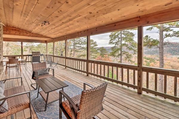 Piney Bluff Retreat With Mountain Views! - Arkansas