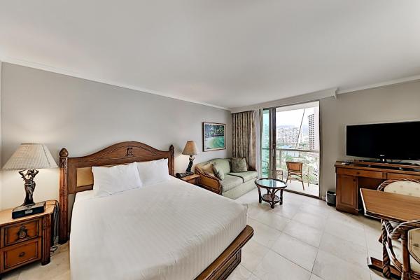 Luana Waikiki Hotel& Suites - Honolulu