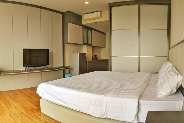 Lovina 19-05 At Pelita Nagoya Apartment - Batam