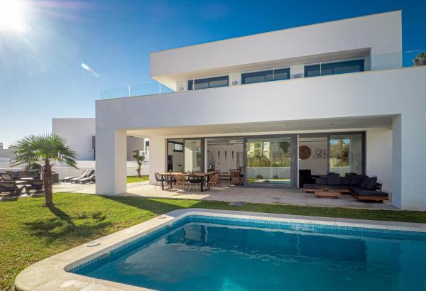 Villa Moderne Proche De La Mer - Manilva