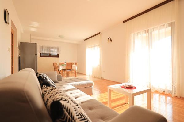 Apartments Ana - Zadar
