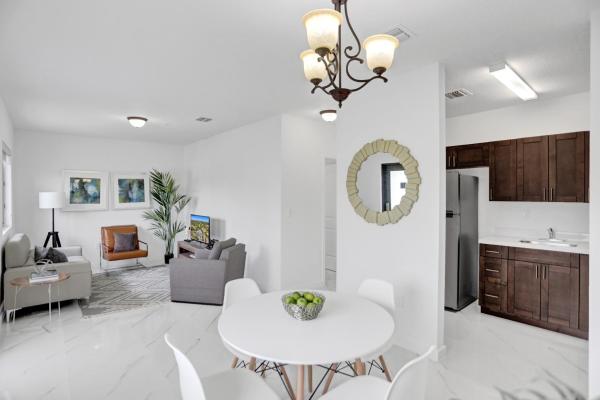 Renzzi Wynwood Apartments - Miami