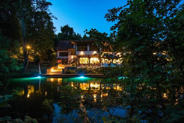 Kompleks Wypoczynkowo-konferencyjny Mazur-syrenka - Mazury