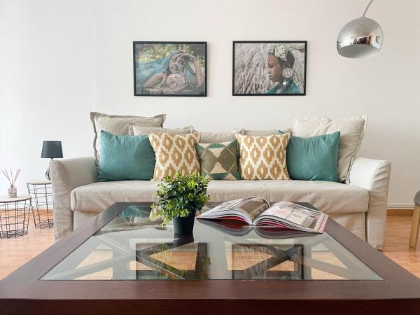 Amplio Apartamento En Pleno Corazón De Alicante - Alicante