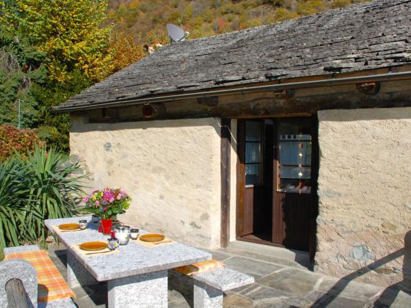 Holiday Home Rustico Cristallo By Interhome - Zwitserland