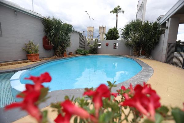 The Town House Motor Inn - Goondiwindi