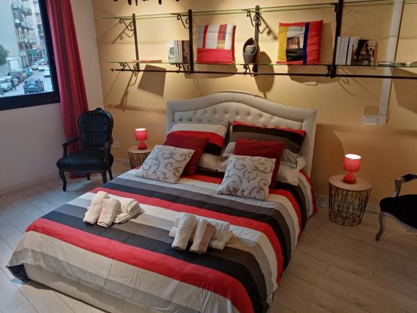 Einaudi 56 Guest House - Cagliari