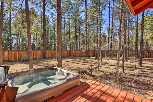 Hot Tub Hideaway In Pinetop: Bring Your Pet! - Arizona
