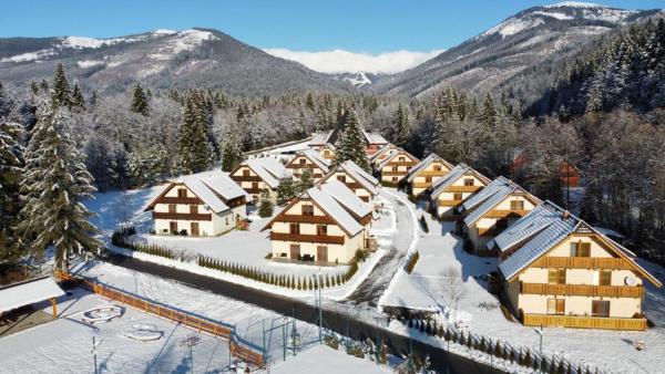 Chaty A Apartmány Kúria Na Táľoch, Tále - Chopok Juh - Slovakia