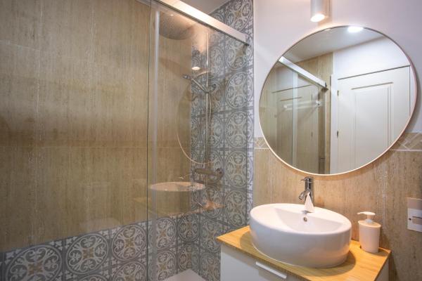 José Gestoso Sevilla Urban - Camas