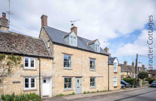 High Ridge - Burford