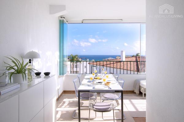 Scandinavian Style Apartment With Amazing Sea Views And South West Facing Sunny Terrace In Miraflores Walking Distance To The Beach! - La Cala de Mijas